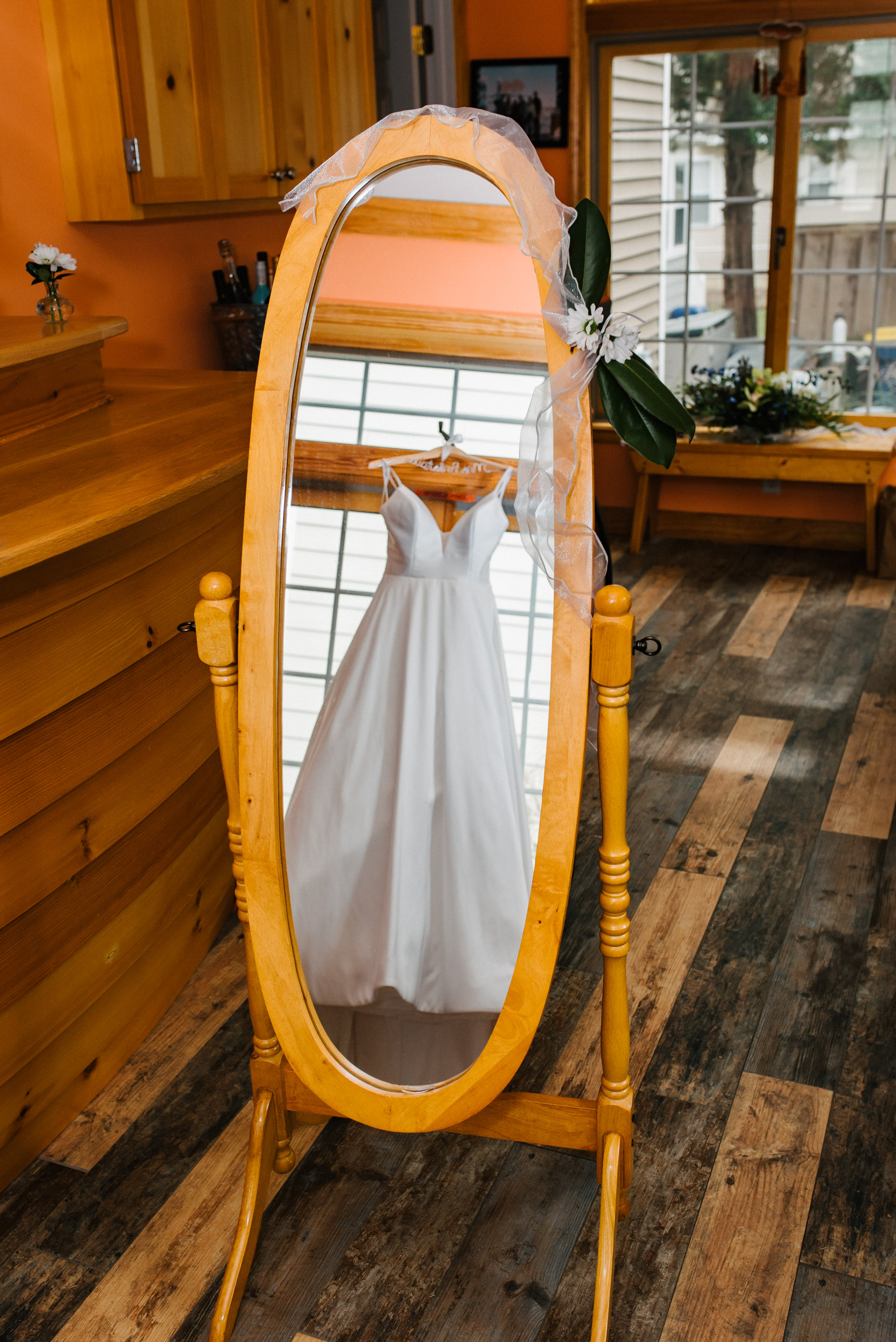 Intimate Rehoboth Beach Wedding | Chelsea + Conway - Colorado Wedding ...