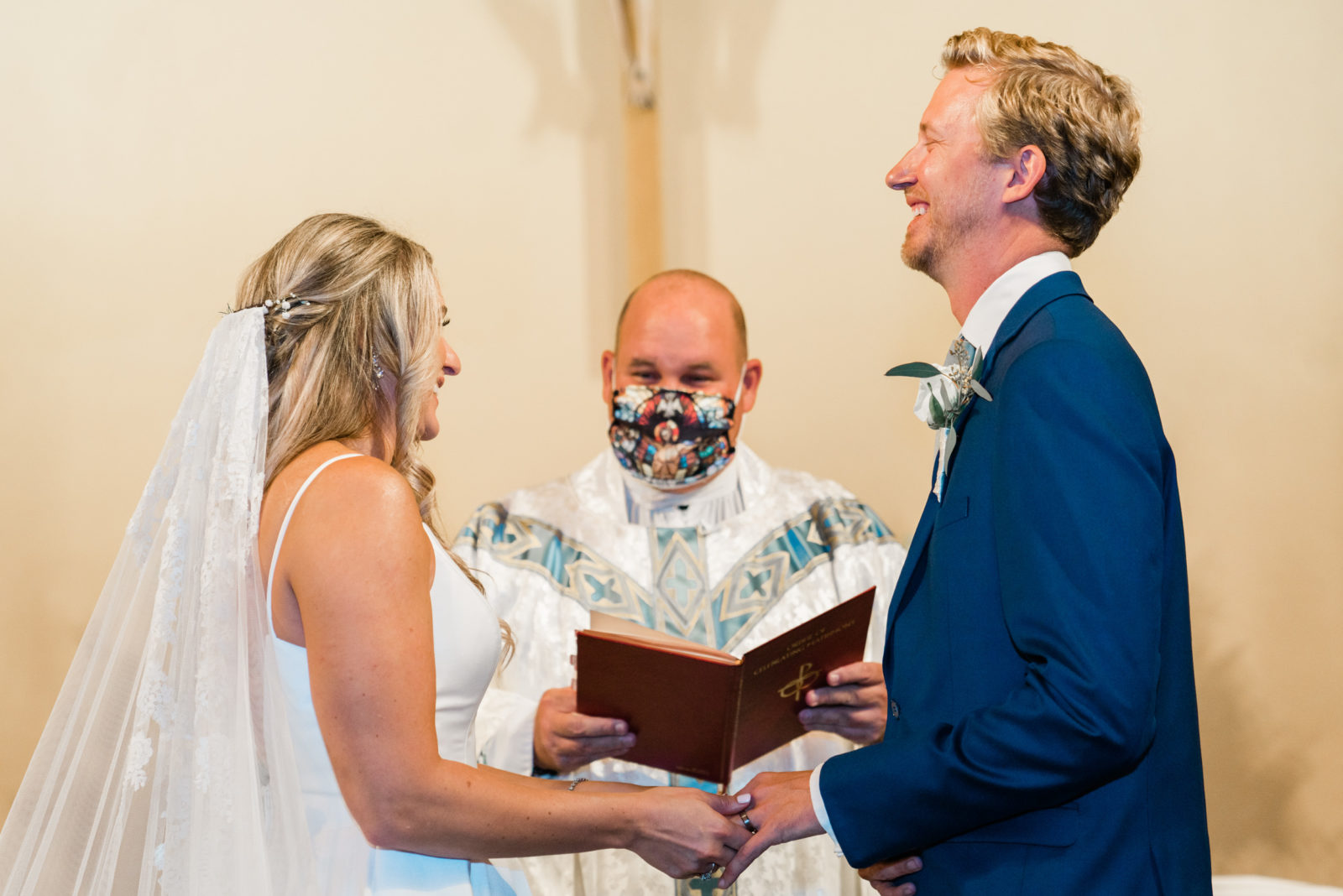 Intimate Rehoboth Beach Wedding | Chelsea + Conway ...