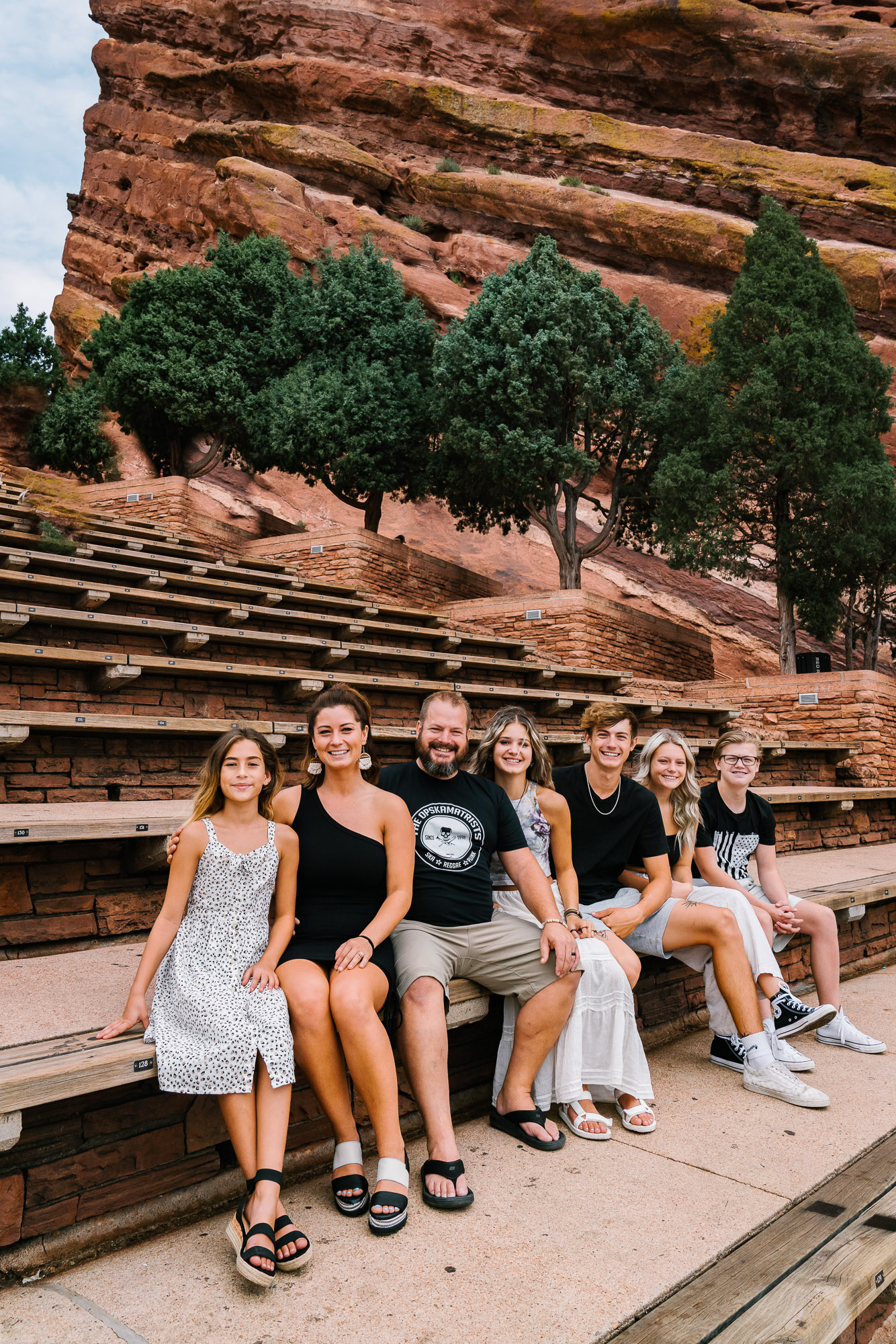 Family Photos at Red Rocks, Colorado - Colorado Wedding and Elopement ...